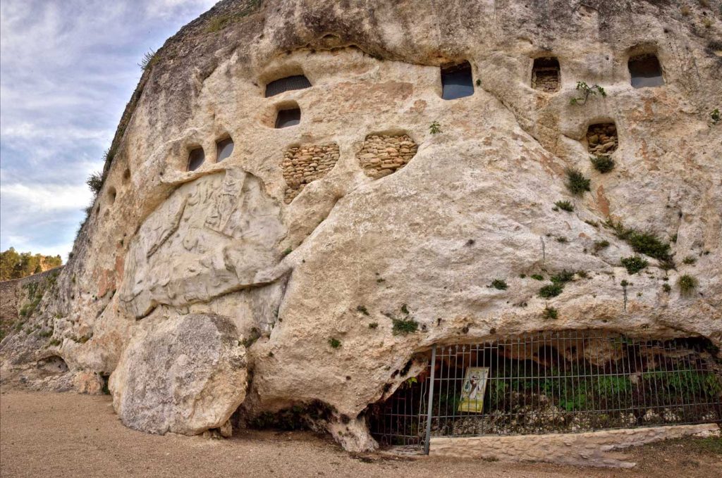 The Colomer Caves | Serra Mariola Turismo